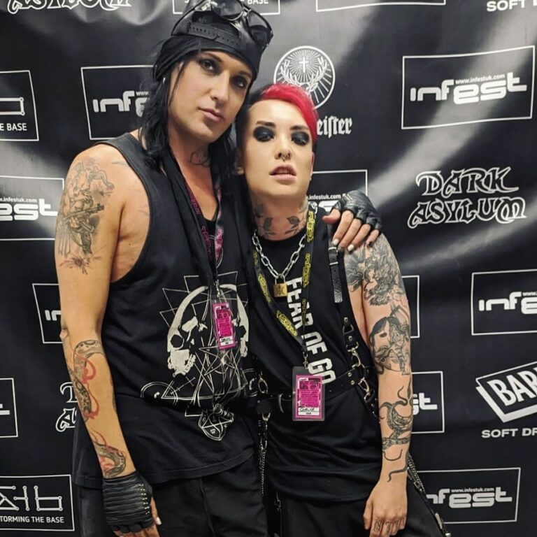 Touring Musician | The Dark